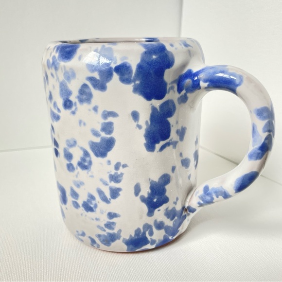 Bybee | Dining | Vintage Bybee 4 Oz Bluewhite Mug | Poshmark